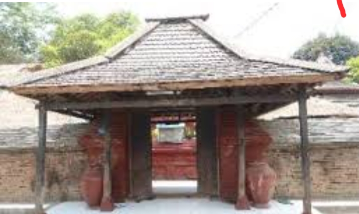 Mengenal Lebih Dekat Keberadaan PENDOPO AGUNG TRUSMI - patrolinews86